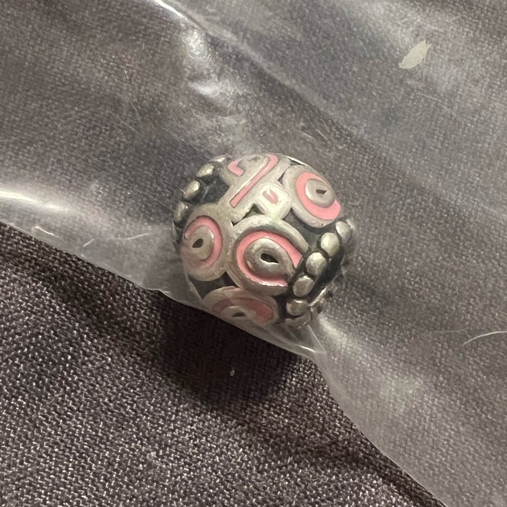 Authentic Pandora Limited Edition Pink Ribbon - Gem